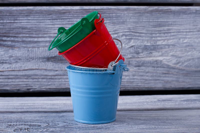 Bunte Eimer Bild. Bild: 207577