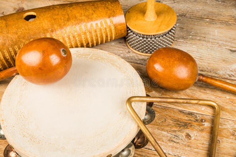 Kleine slaginstrumenten stock afbeelding. Image of samba - 56518515