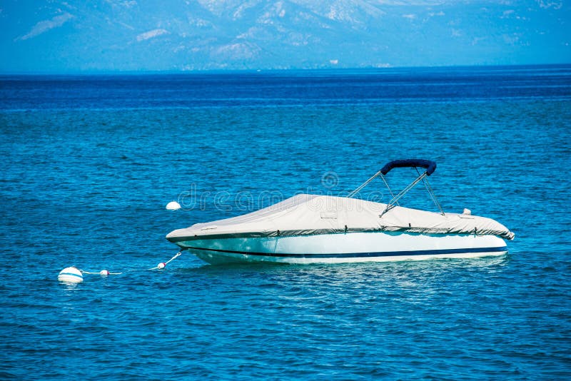 679 Kleines Motorboot Fotos - Kostenlose und Royalty-Free Stock-Fotos ...