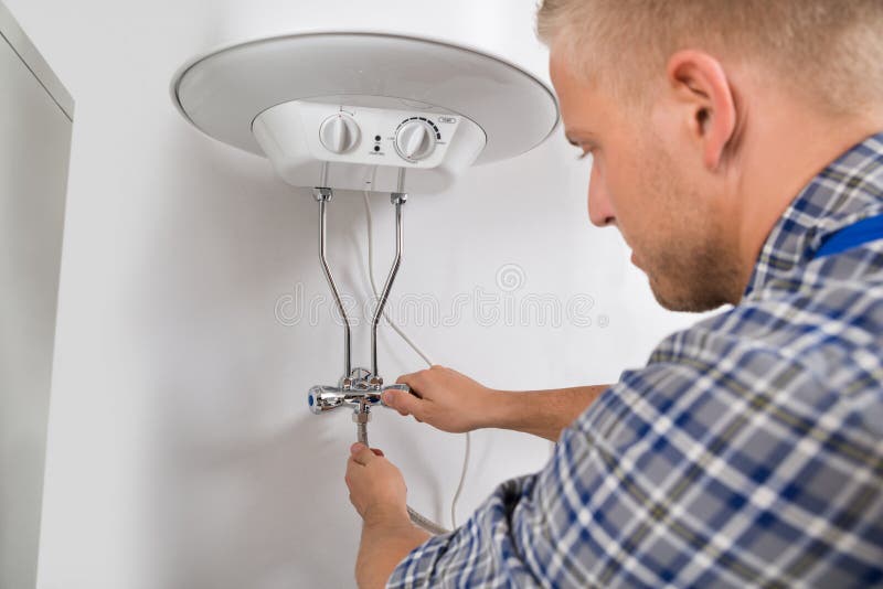 Klempner, Der Ein Teflongelenk Auf Einen Thread Setzt Stockfoto - Bild ... Klempner, Der Ein Teflongelenk Auf Einen Thread Setzt Stockfoto - Bild ...