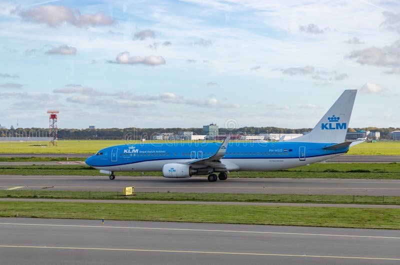 KLM Plane on Runway editorial stock image. Image of boeing - 263023644