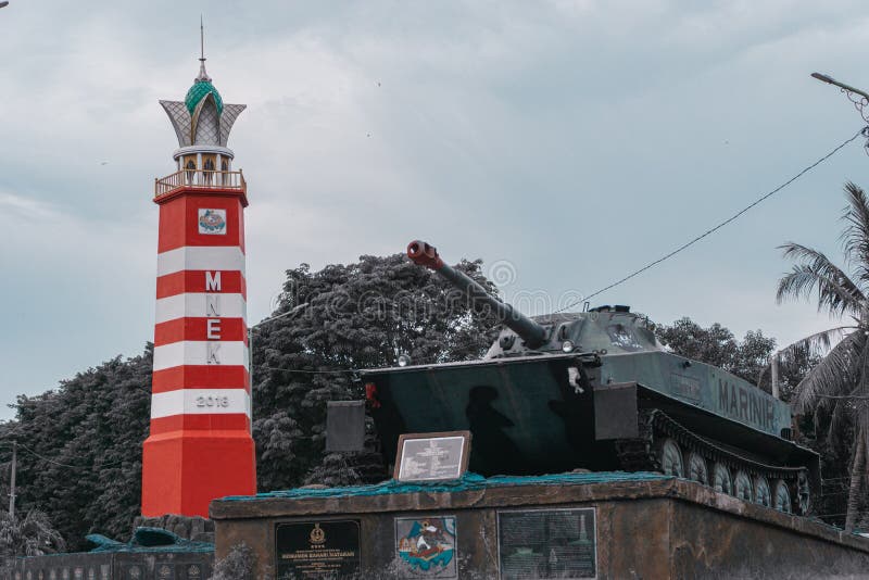 KMNEK monumen with tank editorial photo. Image of iron - 209590551