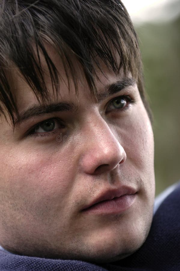 Knappe man stock foto. Image of knap, ogen, lippen, leuk - 852664