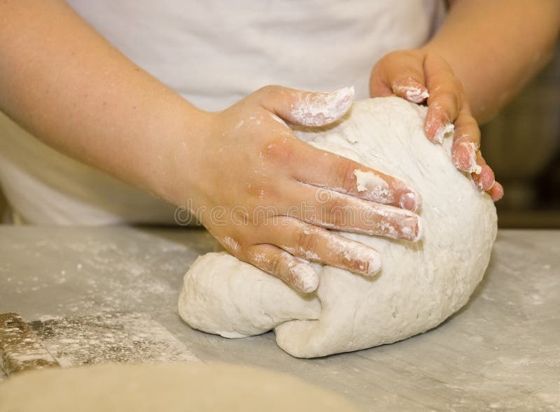 Teigwaren stockfoto. Bild von farbe, makkaroni, bestandteil - 12852656