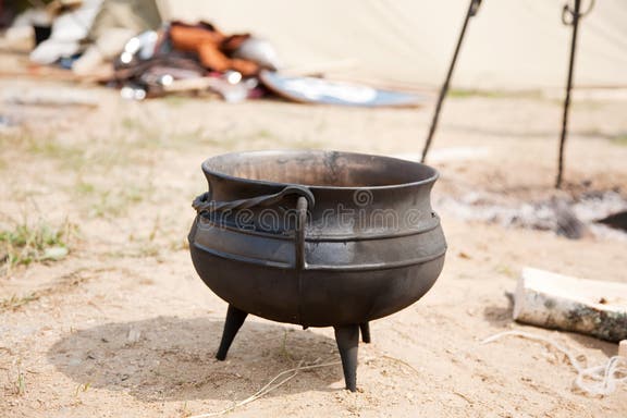 Knight kettle stock photo. Image of fight, field, fighter - 15558944