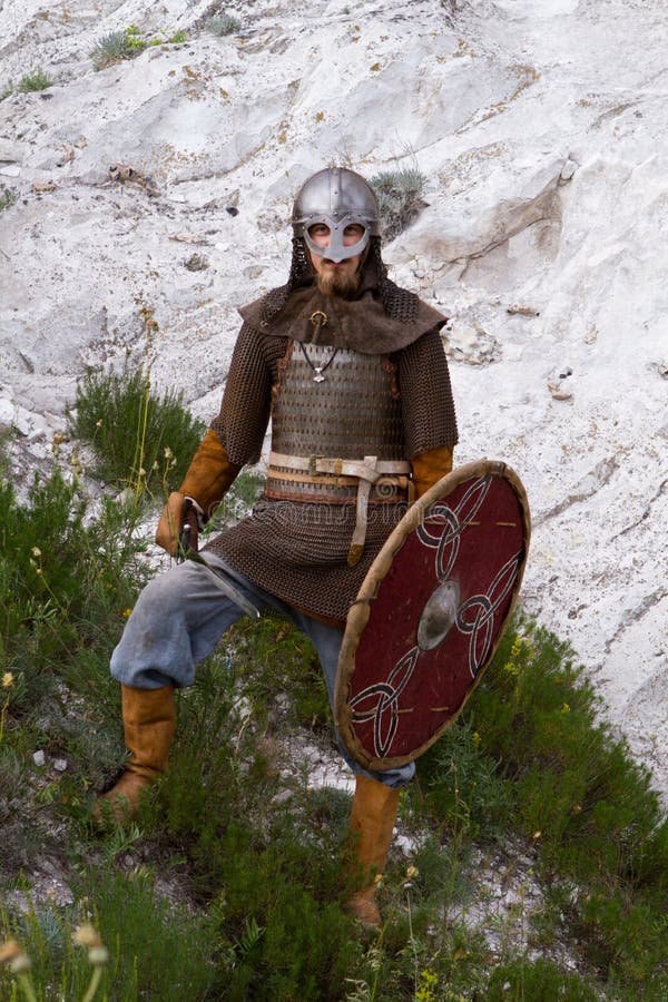 Knight Sitting Under the Tree Stock Photo - Image of forest, fight ...