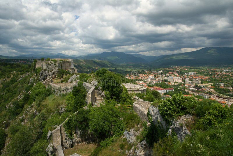 Knin Fortress and the Town of Knin Stock Image - Image of knin, clouds ...