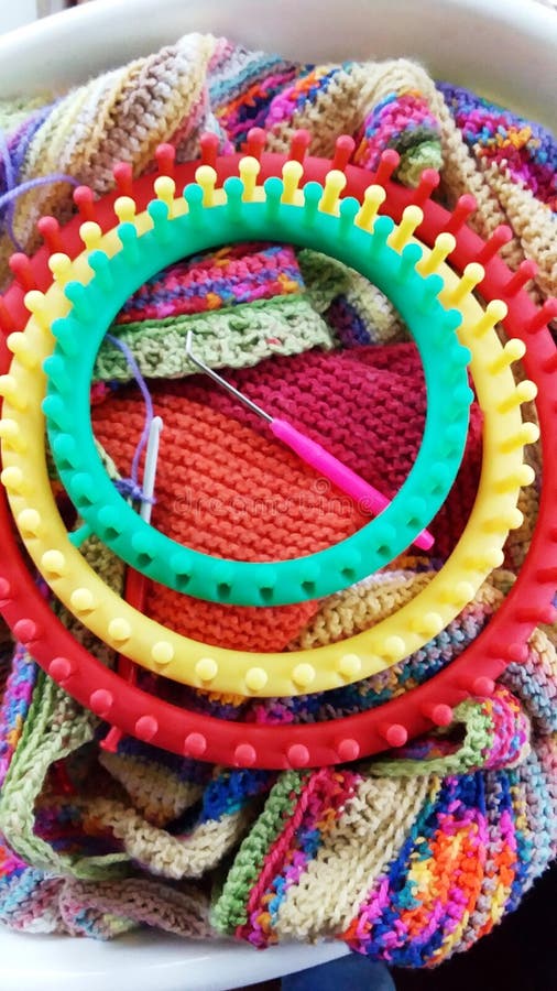 Knitting Loom with Colourful Wool Stock Image - Image of clothing, loom ...