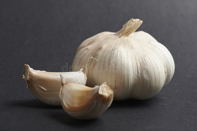 Knoblauch stockbild. Bild von nahrung, gemüse, bestandteil - 35405517