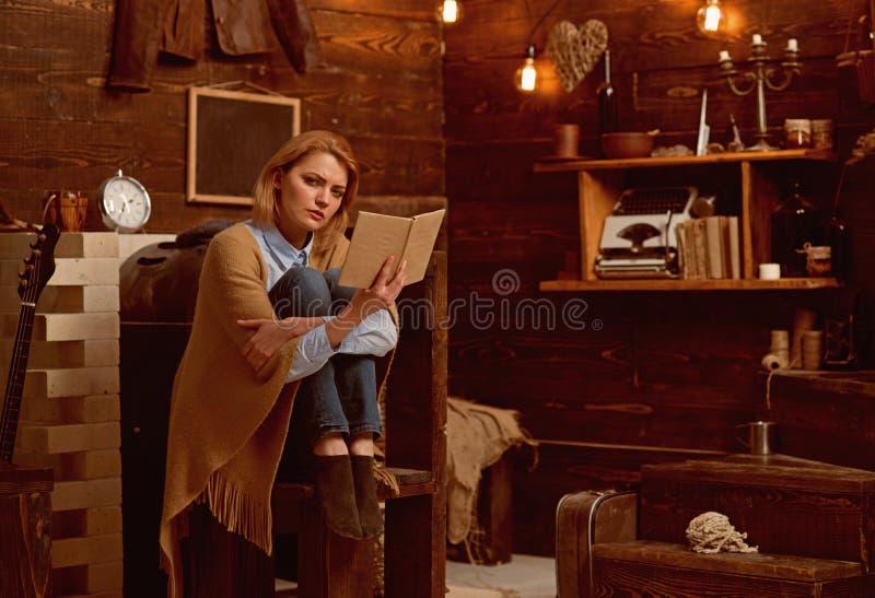 Knowledge and Reading Comprehension are Keys To Literacy. Student Get ...