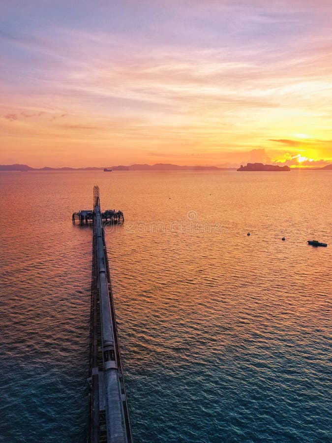 Ko Kwang Pier photo stock image. Image of island, thailand - 262479353