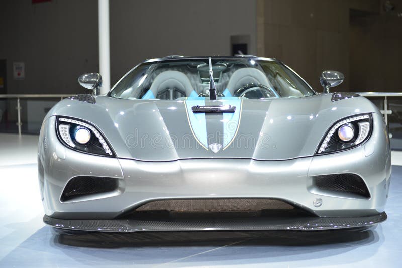 Koenigsegg: supercar 1 redactionele fotografie. Image of hoog - 47356177