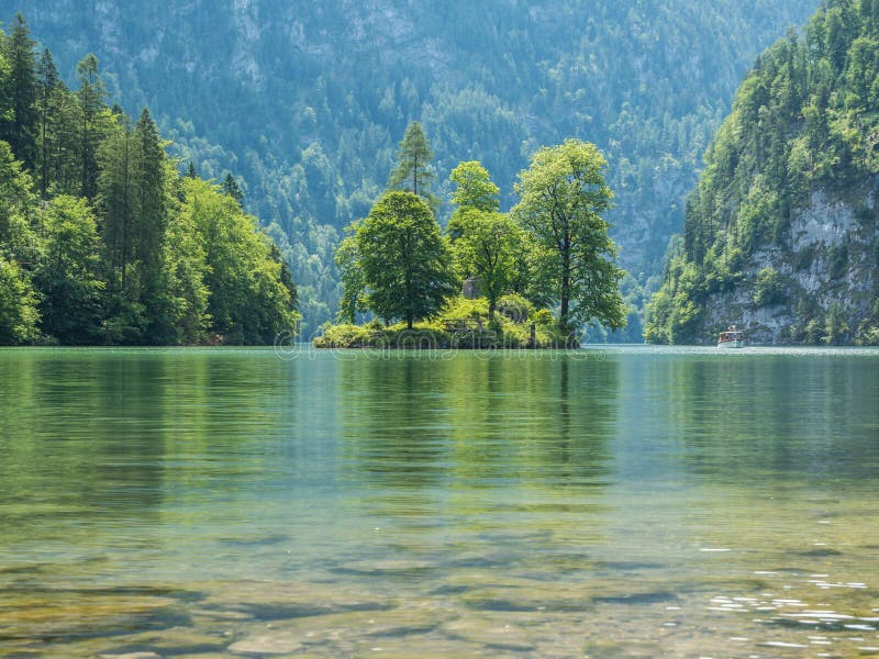 Christlieger-Insel Eine Statue Von John Von Nepomuk Stockfoto - Bild ...
