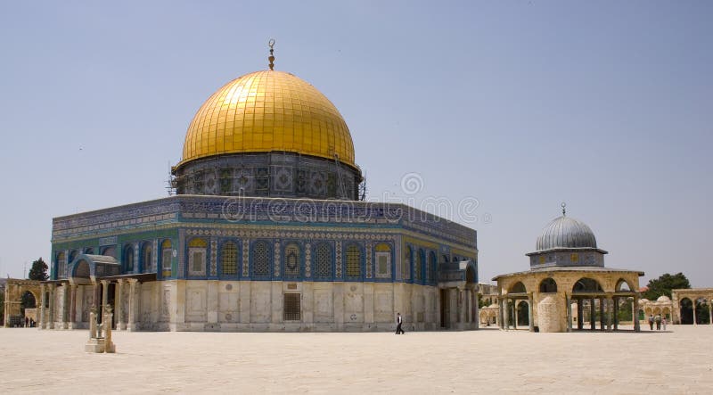 Rotskoepel stock foto. Image of rots, moskee, islam, israël - 2442984