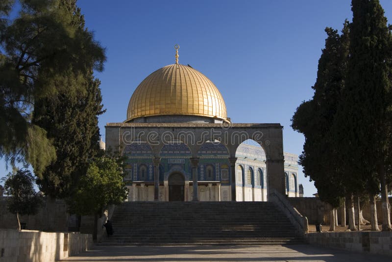 Koepel Van De Rots in Jeruzalem Stock Afbeelding - Image of versiering ...