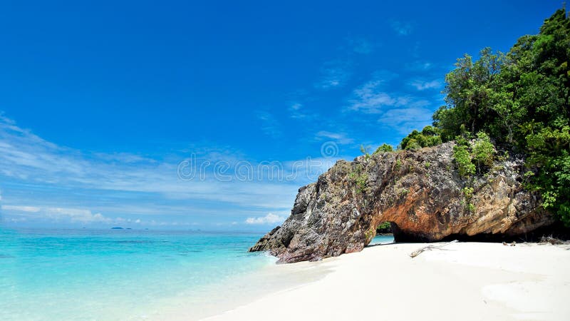 Koh Kai stock image. Image of mountain, sunset, lipe - 41331285