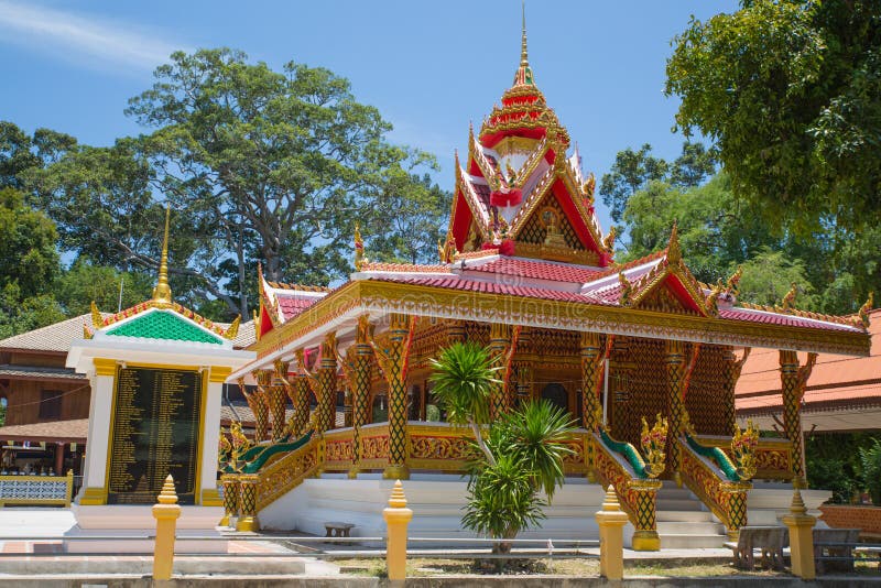 Koh Samui - red temple stock photo. Image of palace, buddhism - 89870832