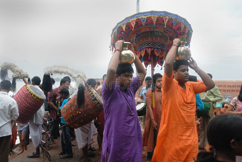 The Kolabau Ritual at the River Ganga Editorial Photography - Image of ...