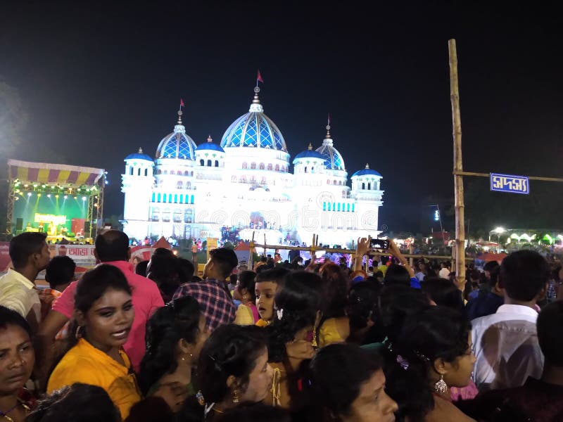 Kolkata Durga Puja Lighting 2019 Editorial Photography - Image of puja ...