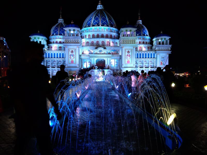 Kolkata Durga Puja Lighting 2019 Editorial Photo - Image of puja ...