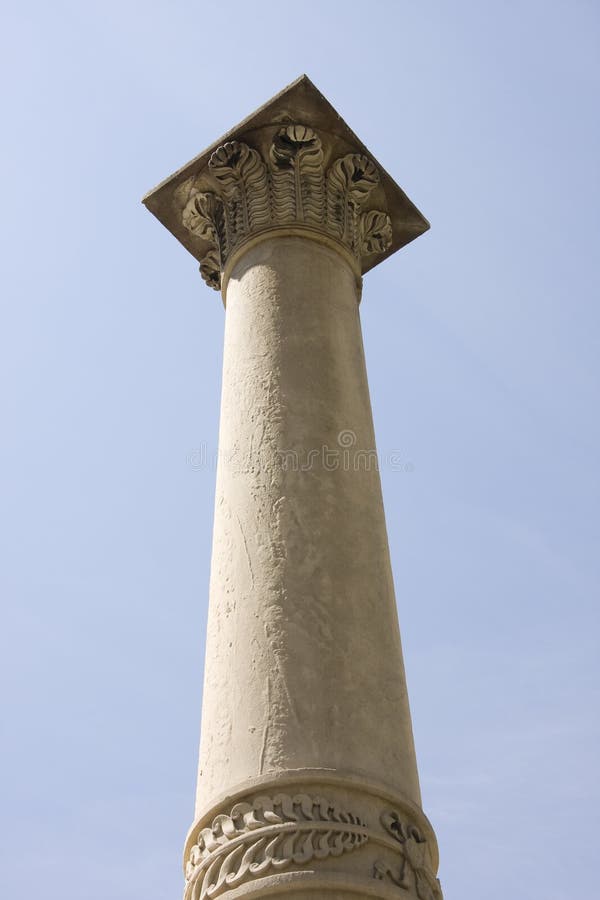 Kolonn fotografering för bildbyråer. Bild av ytter, gammal - 9132949