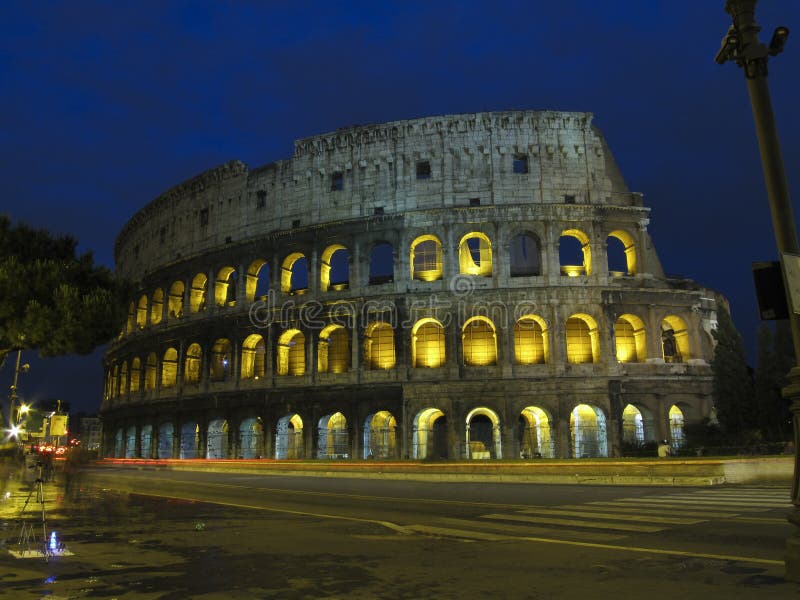 Kolosseum - Das Flavian Amphitheater in Rom Stockfoto - Bild von ...