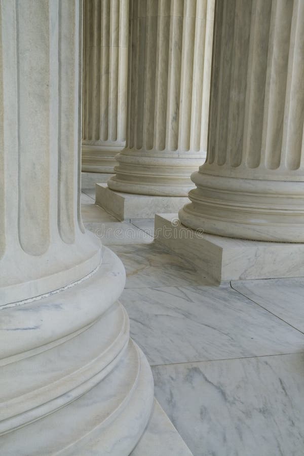 Greckie kolumny obraz stock. Obraz złożonej z struna - 28959345