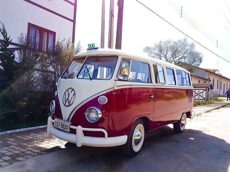 Volkswagen Kombi Van Rio De Janeiro Brazil Foto Editorial - Imagem de ...