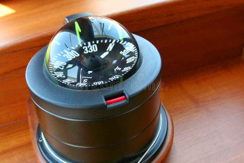 Zee gyrokompas stock foto. Image of gyroscoop, apparaat - 21984572