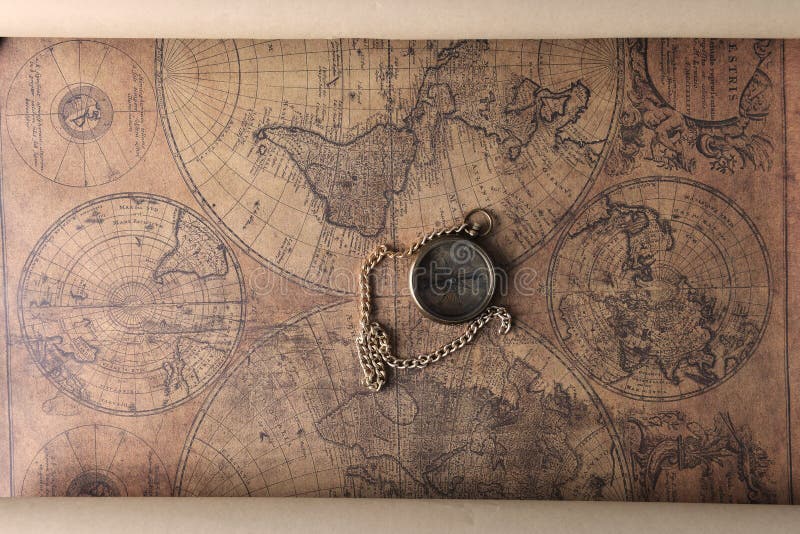 Kompas na starej mapie obraz stock. Obraz złożonej z mapa - 38746777