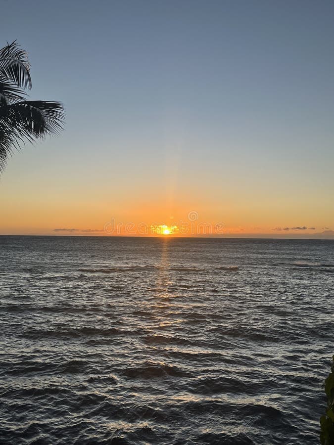 Kona Sunset stock photo. Image of wave, horizon, sunrise - 361478106