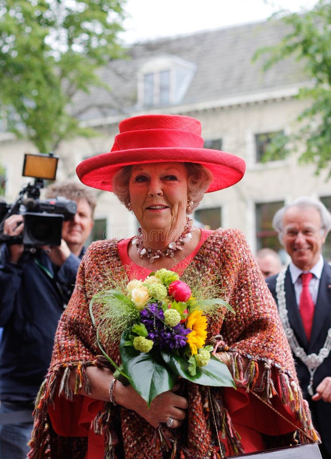 Koningin Beatrix (1938-) & Kerk, Installatie Van Koningin Beatrix Serie ...