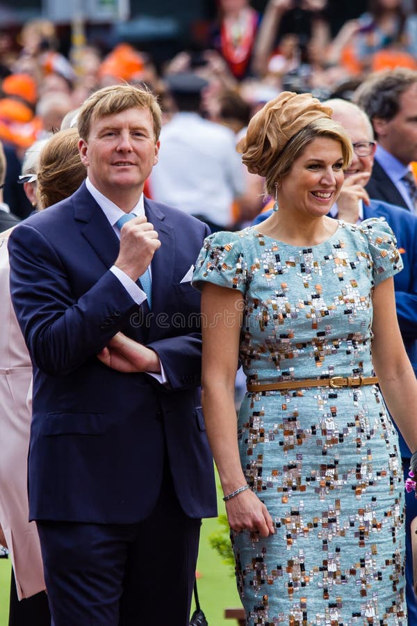 Göra Till Kung Willem-Alexander Och ¡ För Drottningen MaximÃ Av ...