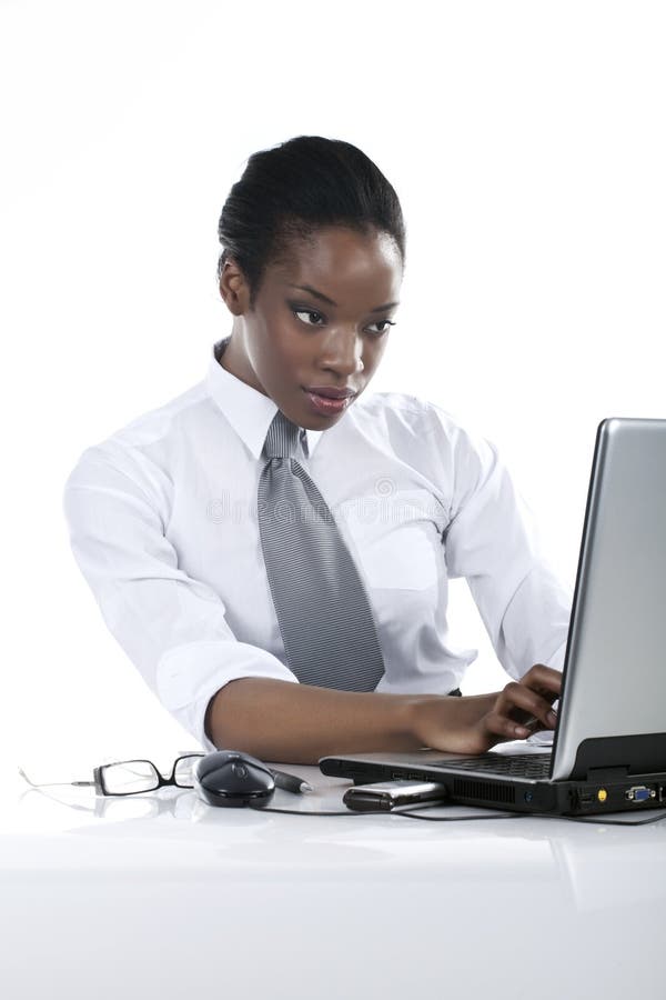 Konzentriert Auf Den Computer Stockbild - Bild von fachmann, stattlich ...