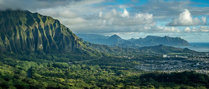 Koolau Mountain Range, Oahu, Hawaii Stock Image - Image of landscape ...
