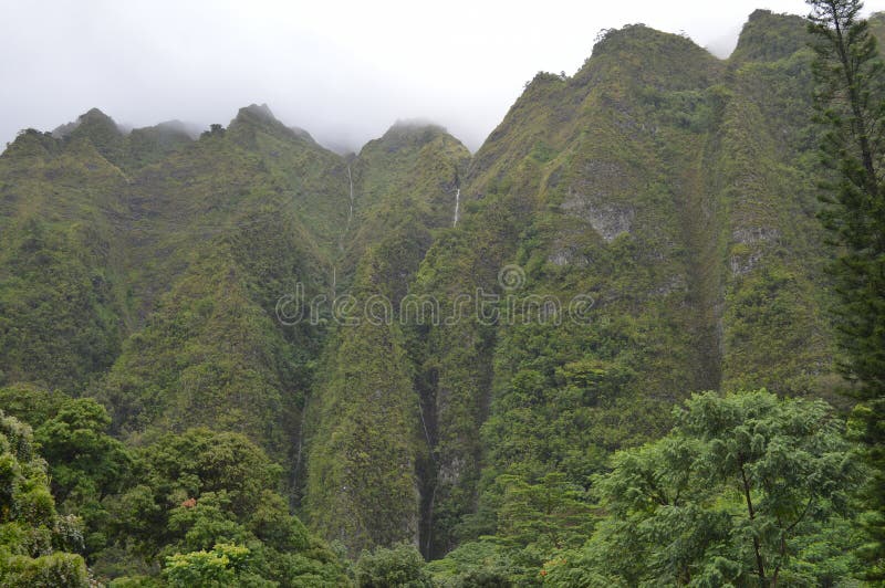 Koolau Mountain Waterfall stock image. Image of green - 41011647