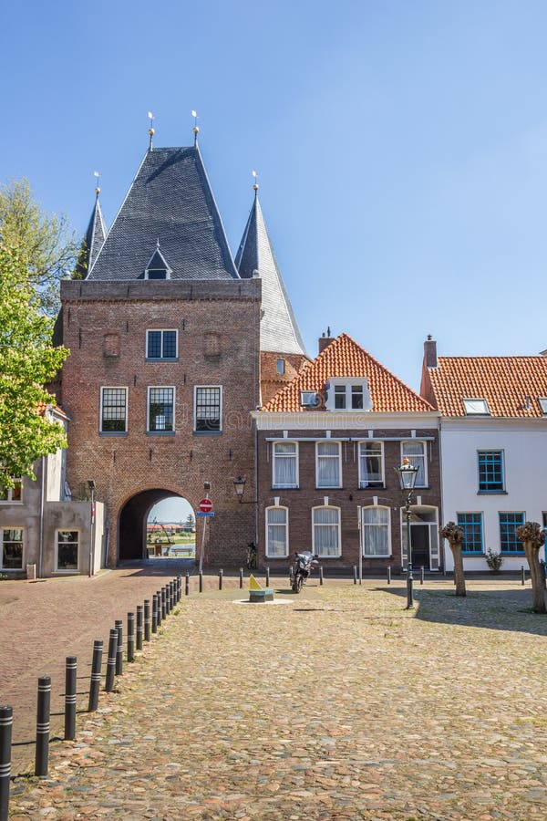 Mening Over De IJssel-brug Bij De Stad Van Kampen, Nederland Stock ...