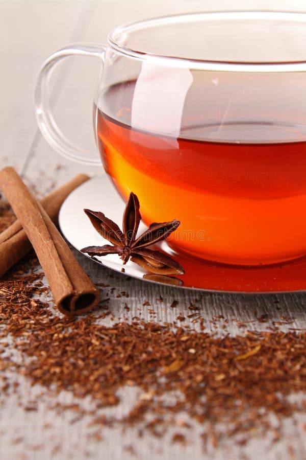 Kopje thee stock afbeelding. Image of anijs, glas, theekopje - 23509673