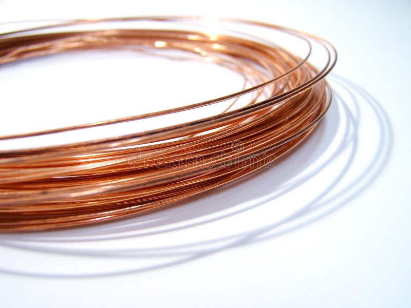 Koper stock foto. Image of cirkel, garen, rood, schenen - 194628