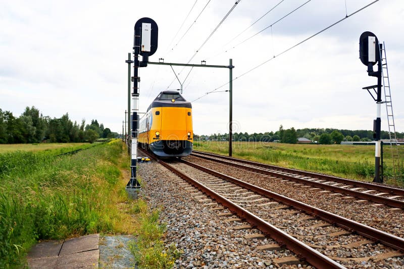 Koploper Intercity Train As Old Intercity Train To Be Retired Soon ...