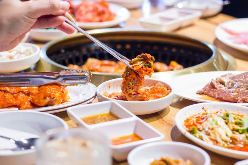 Koreansk mat fotografering för bildbyråer. Bild av brännskada - 98493709