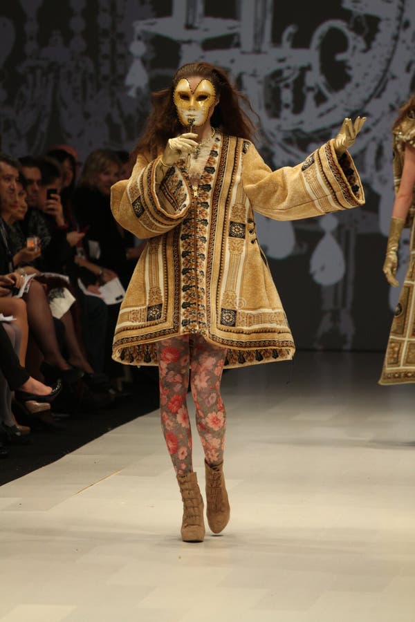 Korhani Home Runway Show 2012 Editorial Photography - Image of model ...