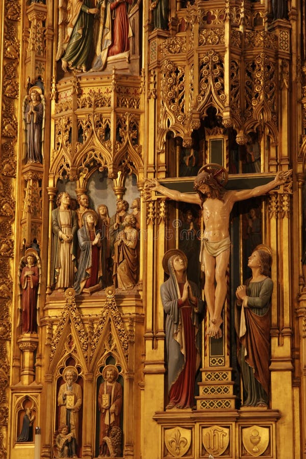 Kors Av Korsfästelsen På En Vägg Arkivfoto - Bild av katolik, gammalt ...