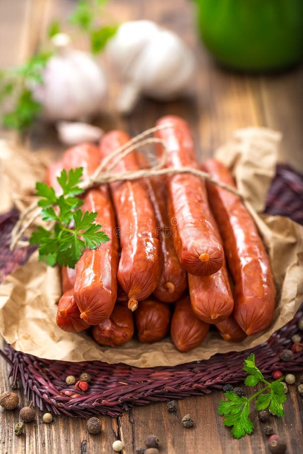 Korv fotografering för bildbyråer. Bild av kök, äta, närande - 58990727