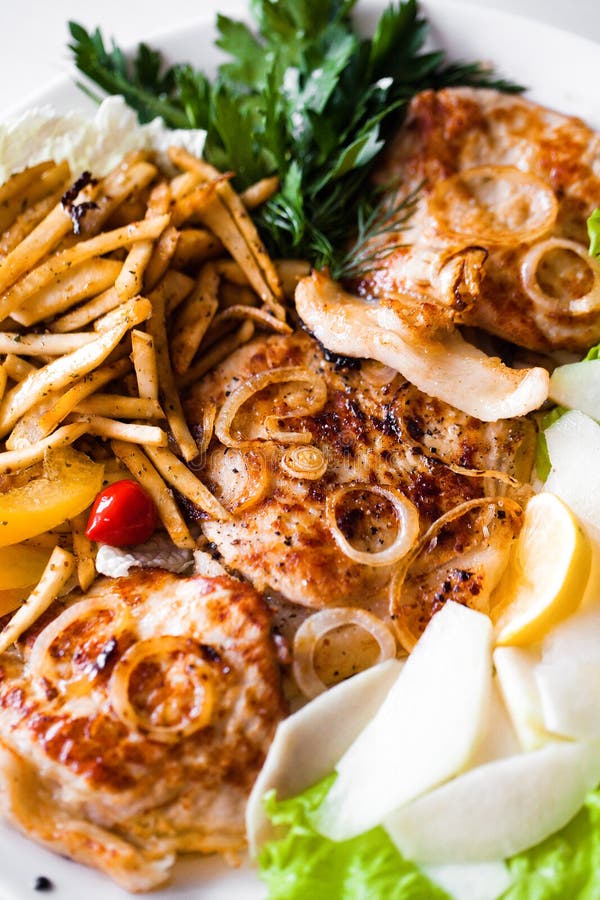 Kotelet En Gebraden Gerechten Stock Afbeelding - Image of kotelet ...