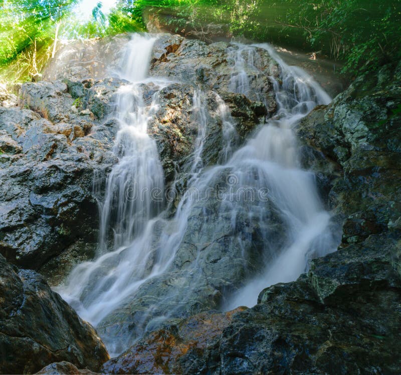 Kow Wing Waterfall stock image. Image of landscape, fresh - 81397001
