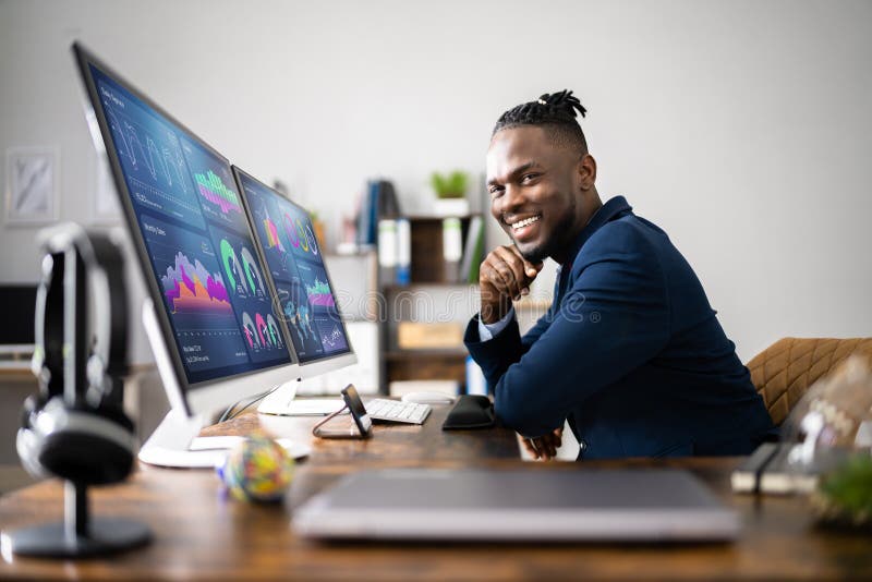 141 Desktop Computer Employee Dashboard Stock Photos - Free & Royalty ...