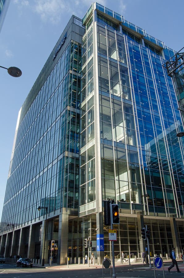 KPMG Headquarters redaktionelles foto. Bild von sonderkommando - 17886106