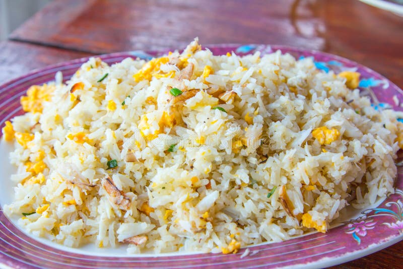 Krabba stekt rice arkivfoto. Bild av läckert, matställe - 70656362