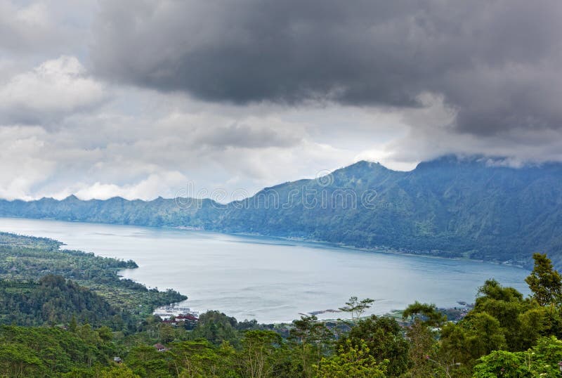 Krajobraz Batur Wulkan Na Bali Wyspie, Indonezja Zdjęcie Stock - Obraz ...